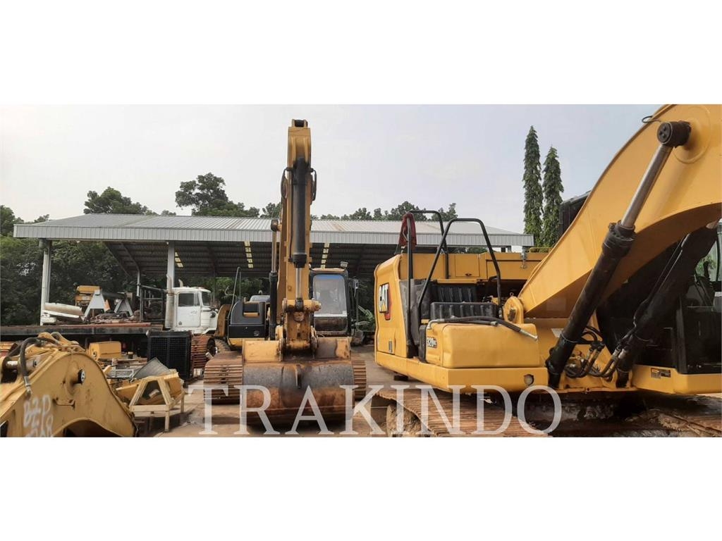 2018 CAT 330D2L For Sale - 66,126 USD | Cat Used