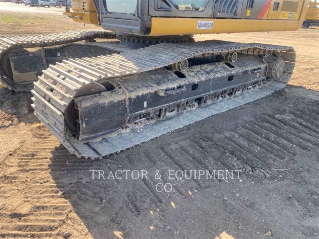 CAT 330F L - Escavatori cingolati - Attrezzature Da Costruzione ...