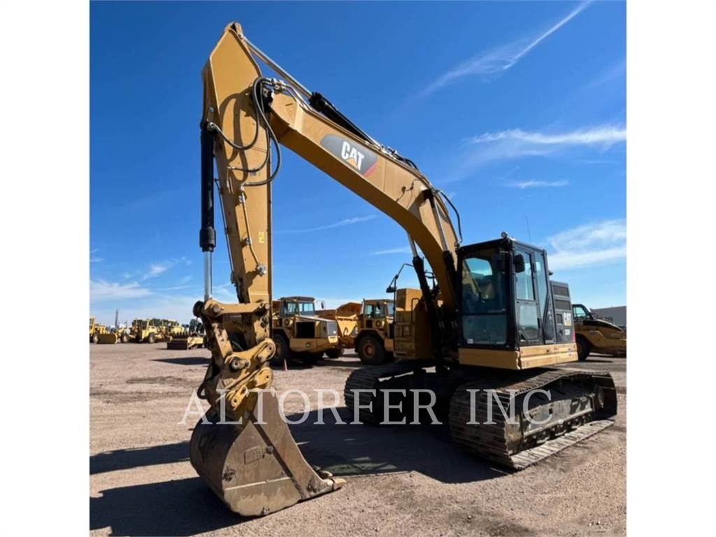 CAT 335F LCR - Pelle sur chenilles - Équipement De Construction ...