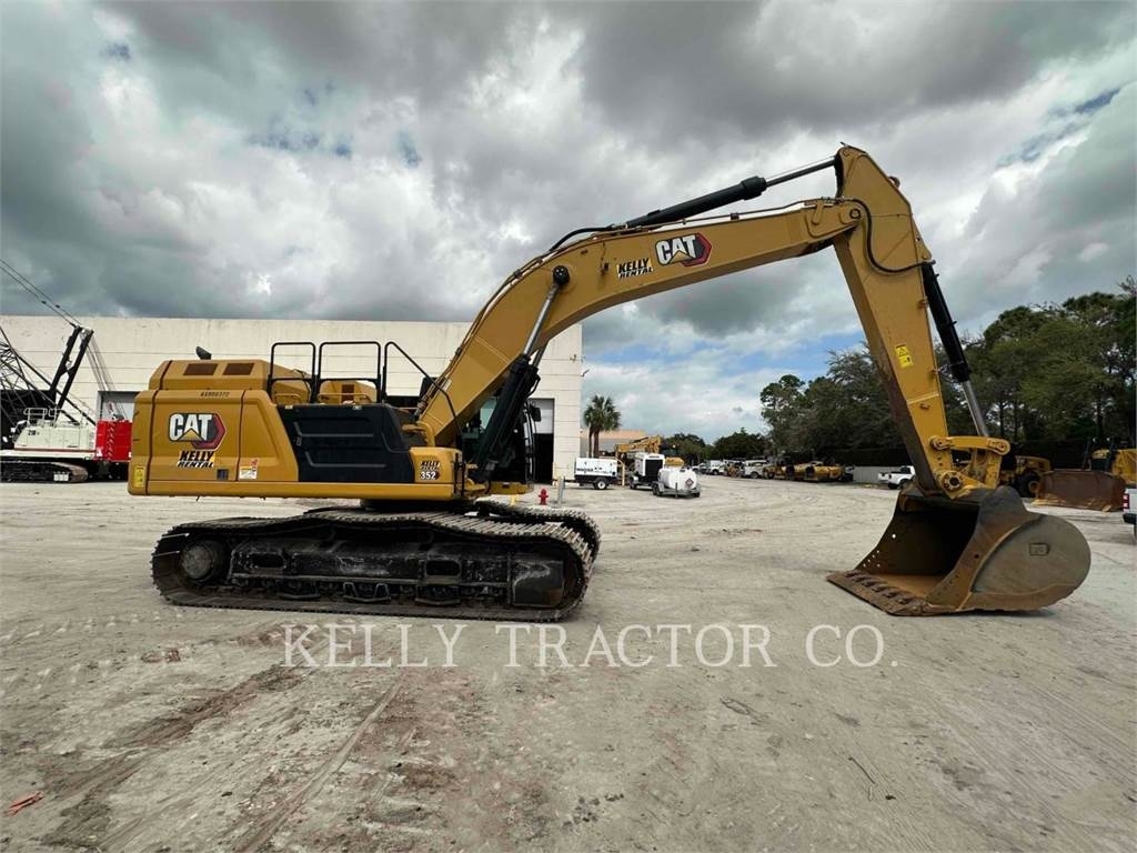 2023 CAT 352 For Sale - 315,000 USD | Cat Used