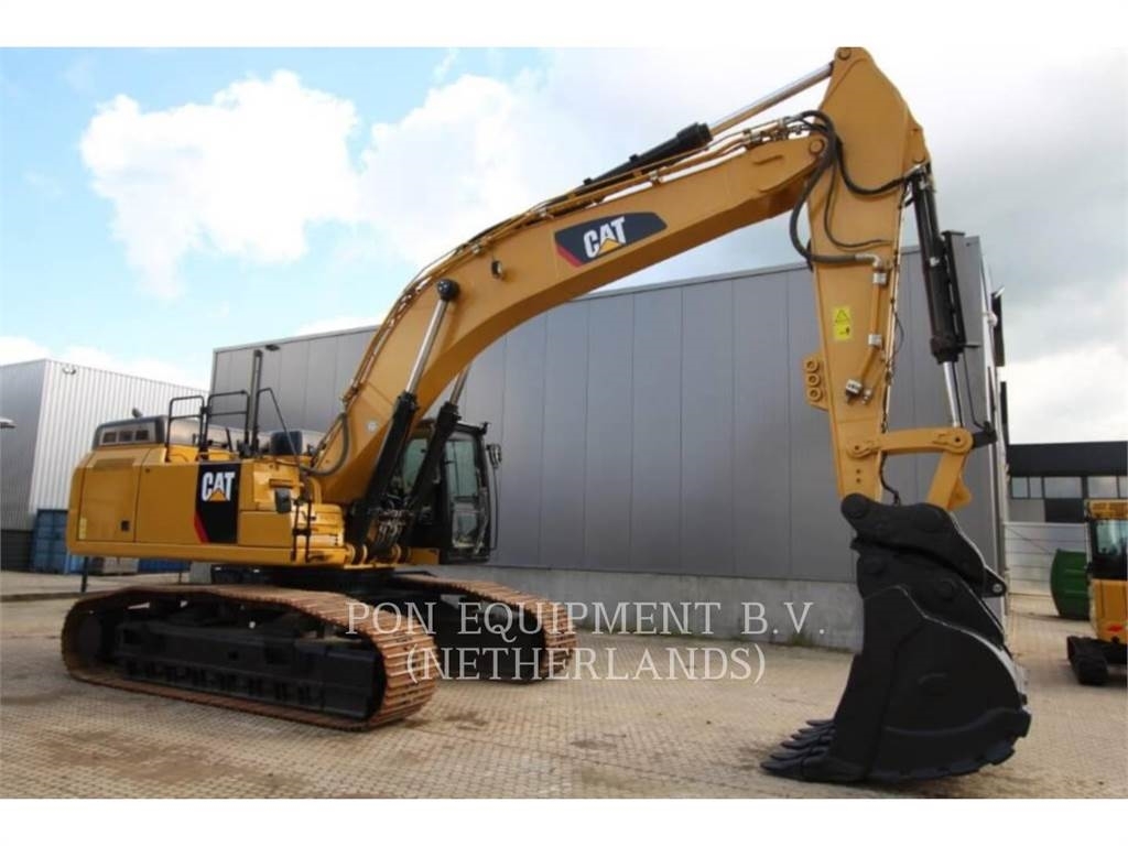 CAT 352 F - Excavadoras de cadenas - Construcción - CATERPILLAR WORLDWIDE