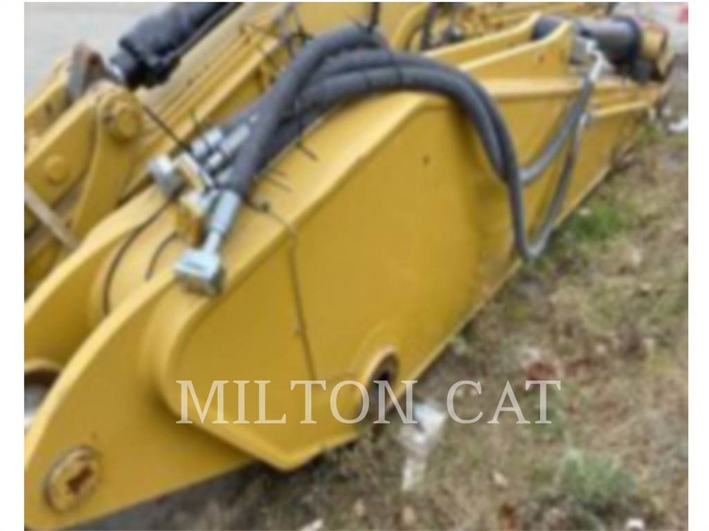 2019 CAT 390F 18 FOOT 1 INCH STICK For Sale - 20,000 USD | Cat Used