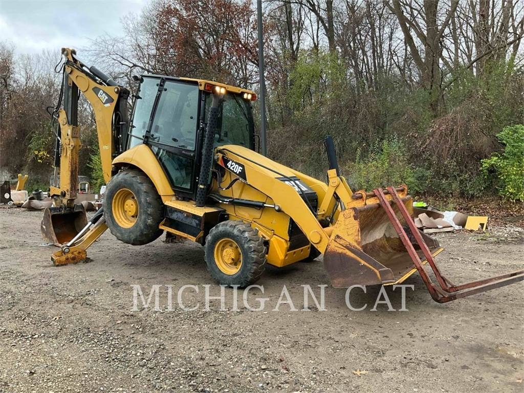 CAT 420F A