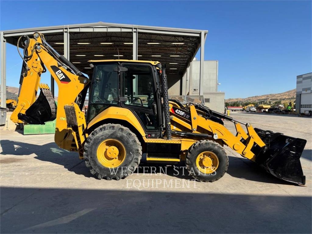 CAT 420F2