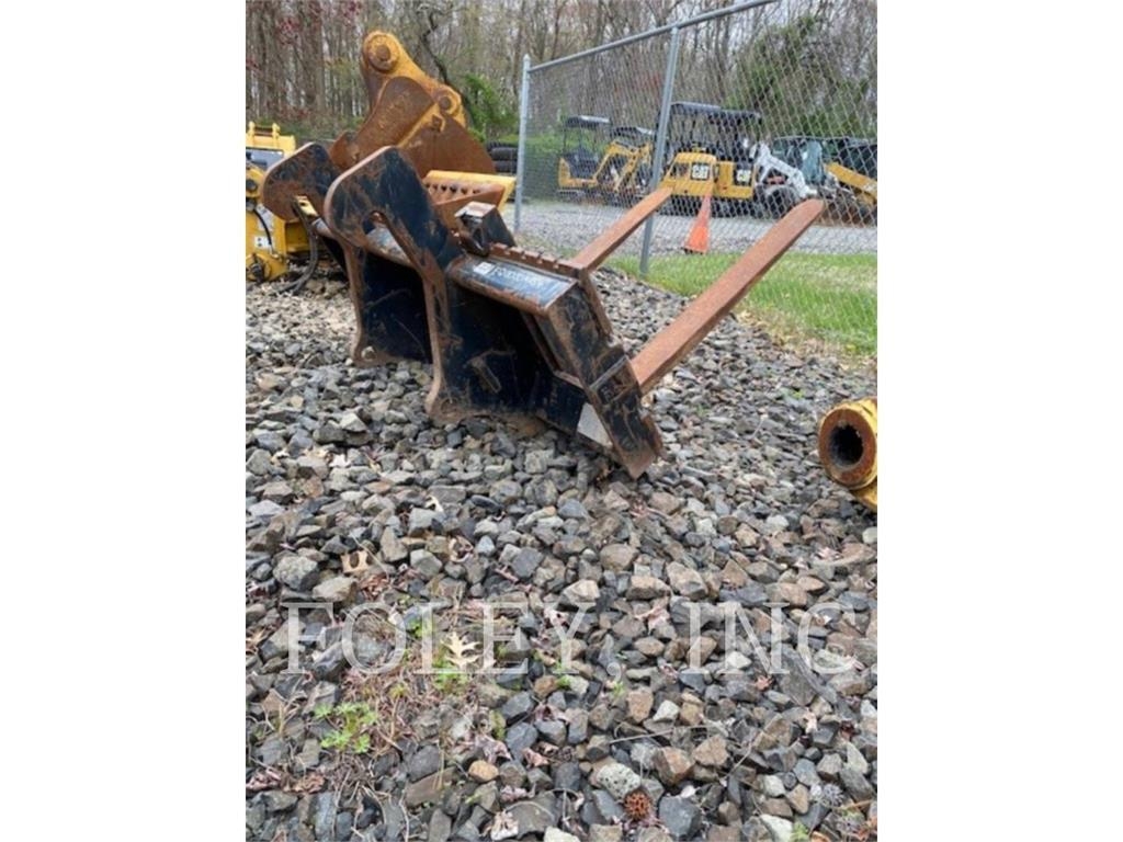 - CAT 48 PALLET FORKS (IT-COUPLER) For Sale - 2,500 USD | Cat Used