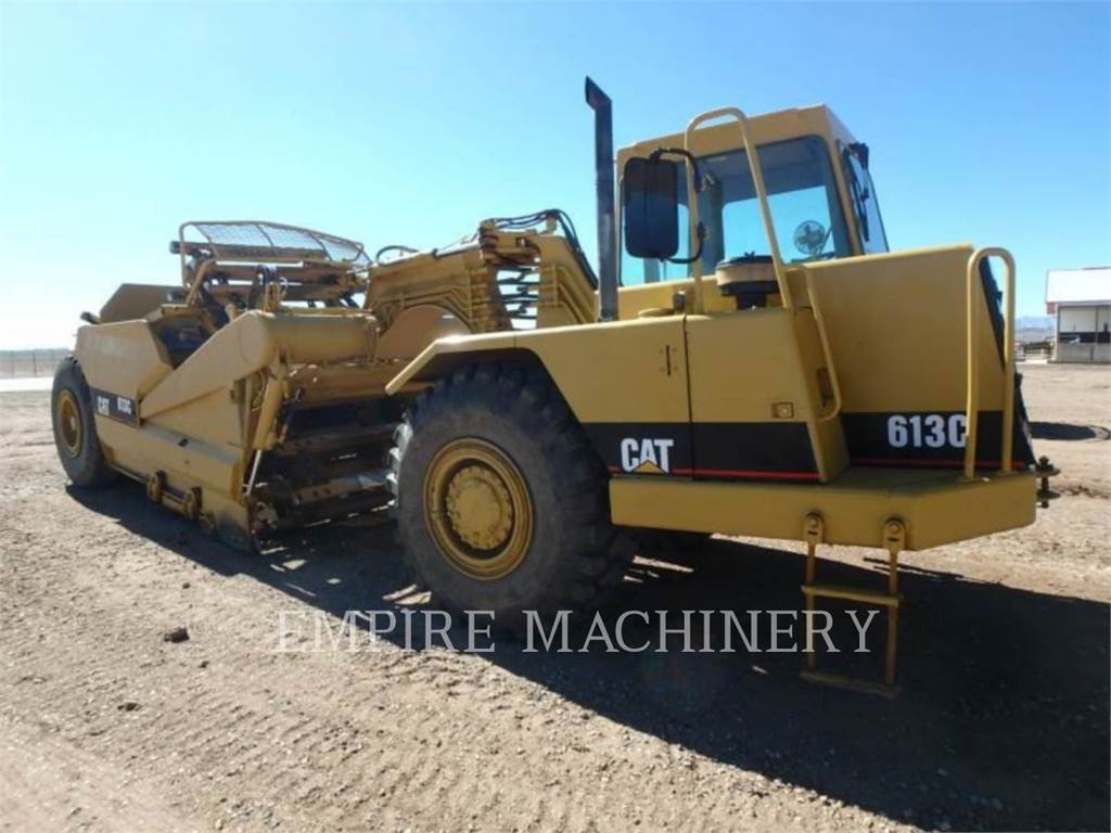 CAT 613C - Raspadores - Construcción - CATERPILLAR WORLDWIDE