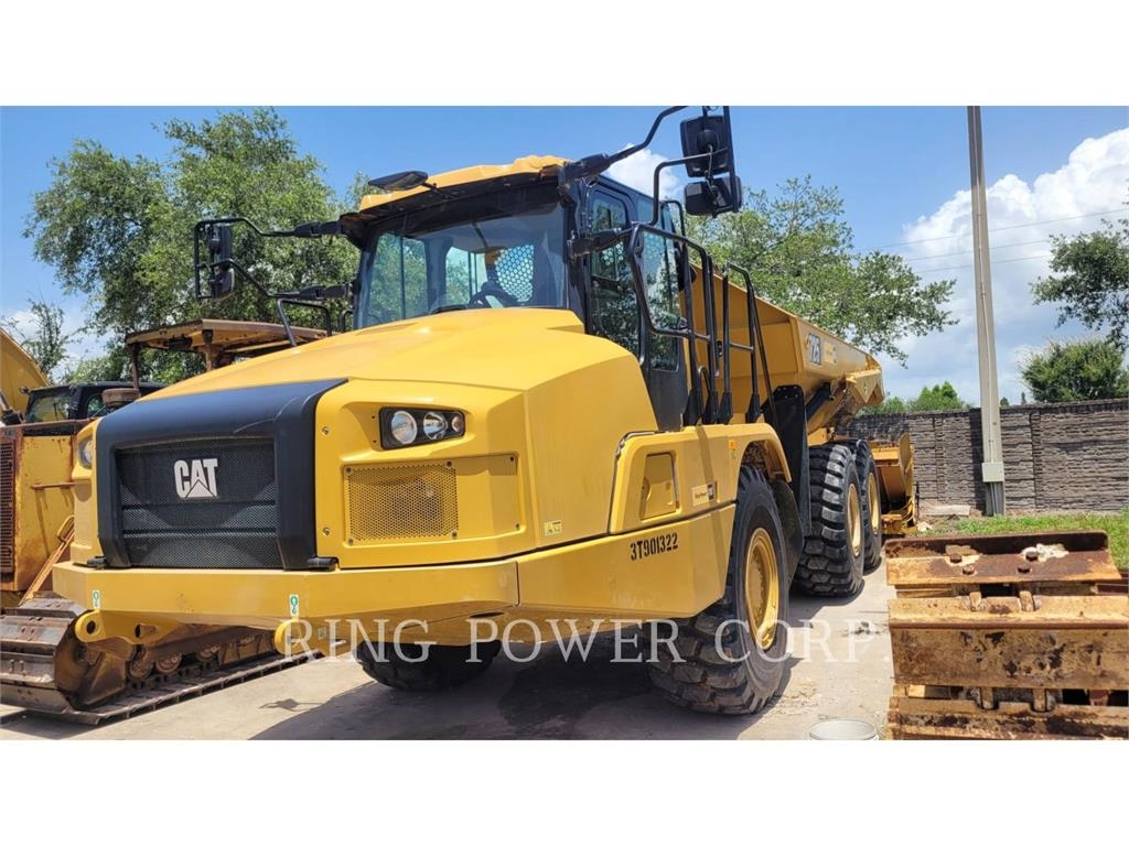 2024 CAT 725TG For Sale - 455,000 USD | Cat Used