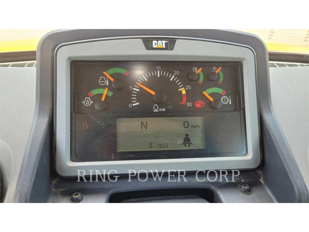 2024 CAT 725TG For Sale - 455,000 USD | Cat Used