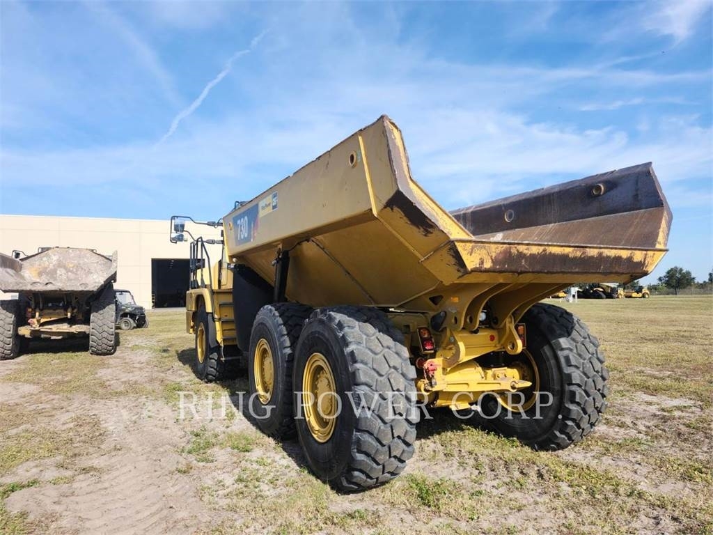 2020 CAT 730 For Sale - 275,000 USD | Cat Used