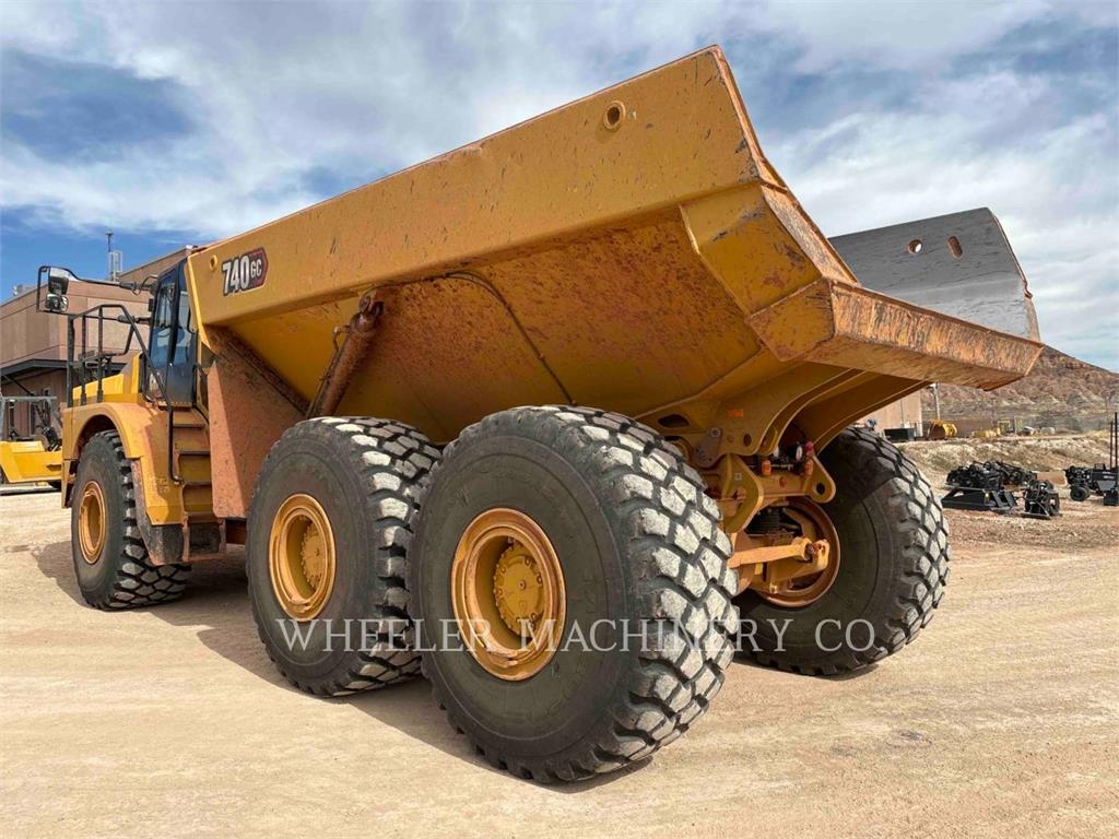 2022 CAT 740 GC TG For Sale - 579,000 USD | Cat Used