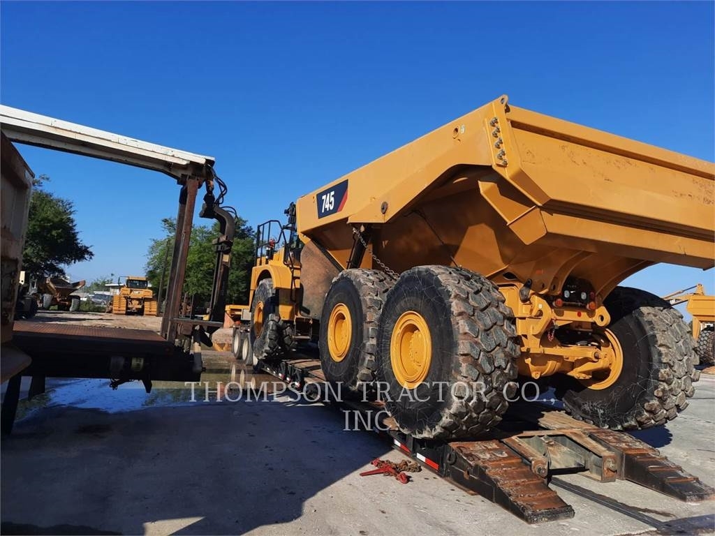 CAT 745 - Dúmpers articulados - Construcción - CATERPILLAR WORLDWIDE