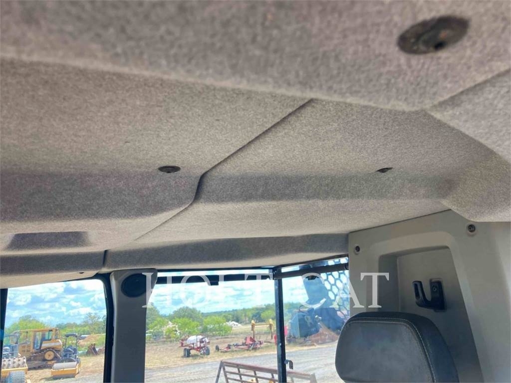 2017 CAT 74504 For Sale - 285,000 USD | Cat Used