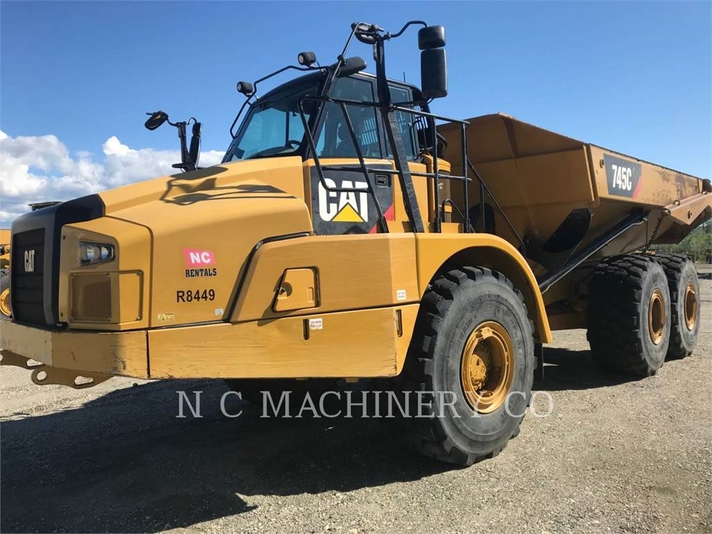 CAT 745C - Dumper - Knickgelenk - Bau-Und Bergbauausrüstung ...