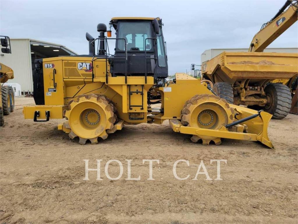 CAT 815 - Compactadores - Construcción - CATERPILLAR WORLDWIDE