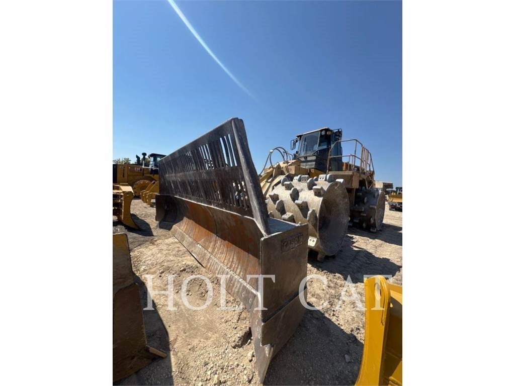 CAT 836H - Compactadores - Construcción - CATERPILLAR WORLDWIDE