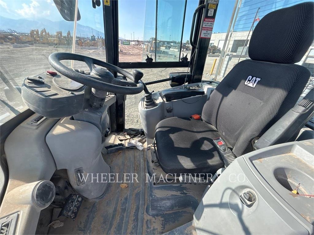 2019 CAT 910M For Sale - 127,000 USD | Cat Used