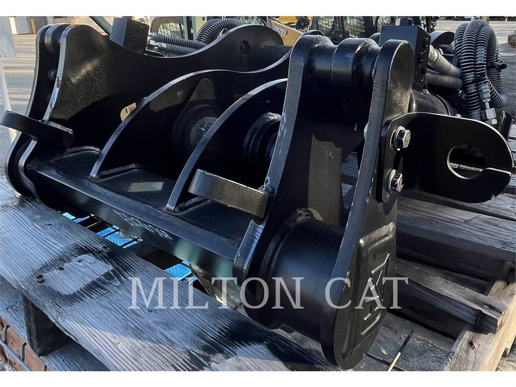 2021 CAT 924H/930H FUSION COUPLER For Sale - 5,500 USD | Cat Used