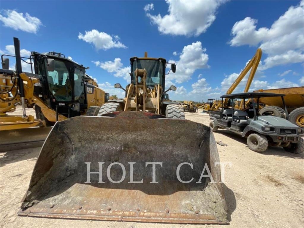2015 CAT 926M QC For Sale - 67,200 USD | Cat Used