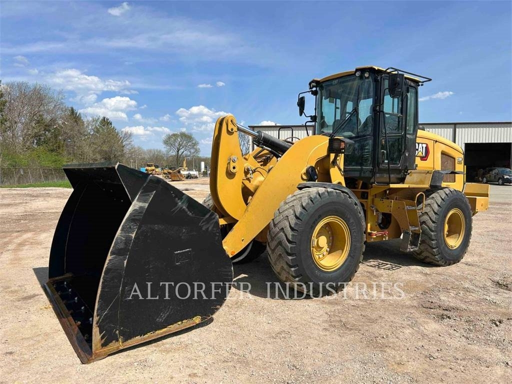 2022 CAT 938M For Sale - 170,500 USD | Cat Used