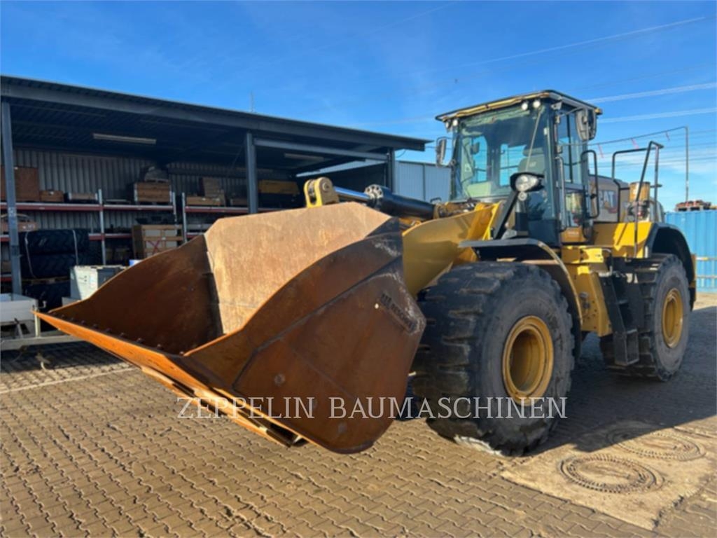 2022 CAT 972XE For Sale - 282,639 USD | Cat Used