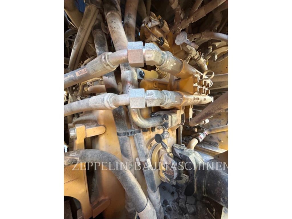 2022 CAT 972XE For Sale - 282,438 USD | Cat Used