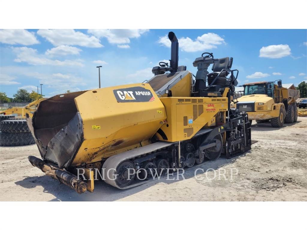 Used Road Reclaimers & Soil Stabilizers For Sale | Cat Used