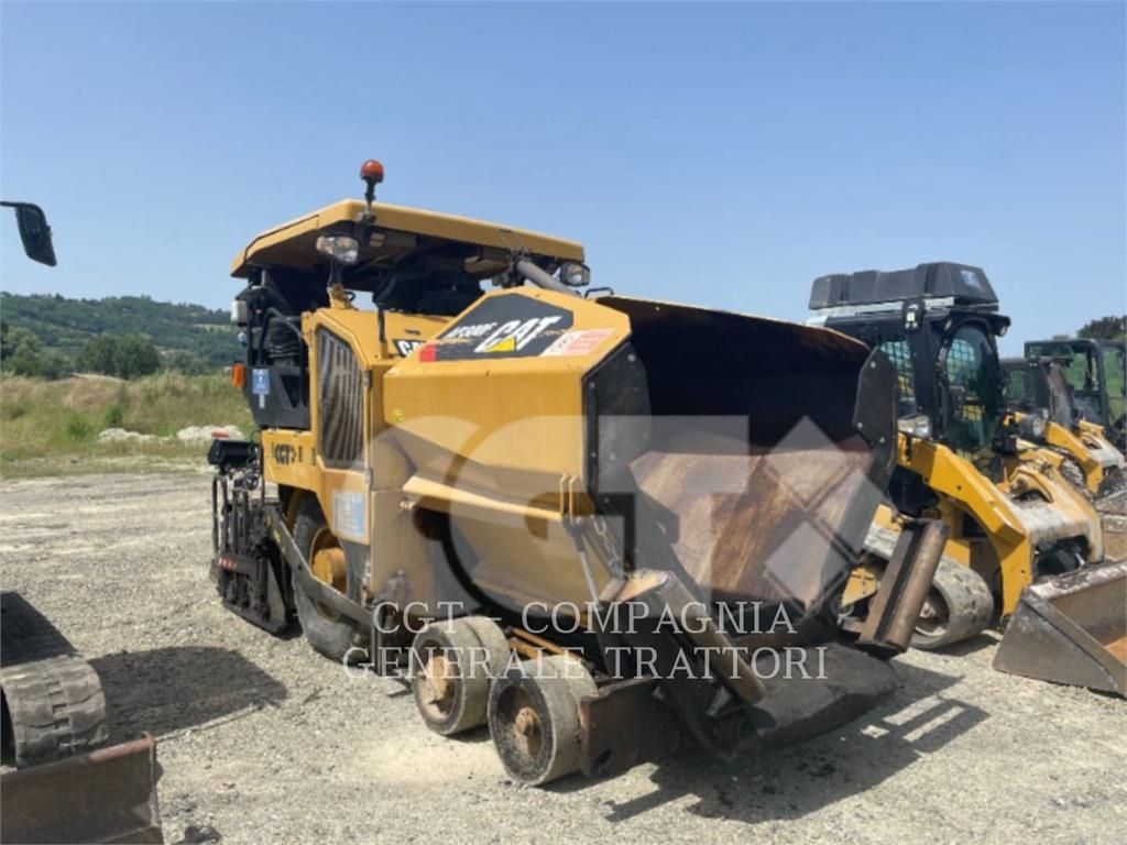 2020 CAT AP300F For Sale - 138,566 USD | Cat Used