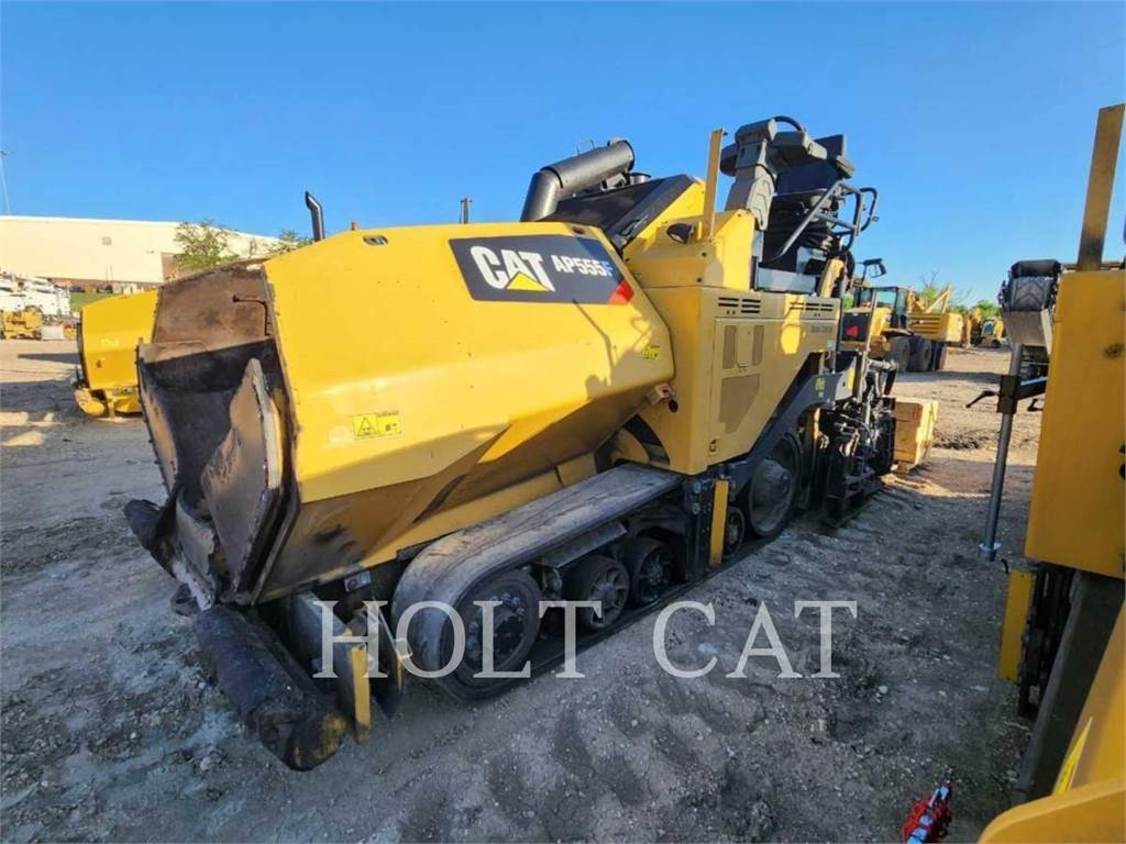 CAT AP555F - Rodillos de un solo tambor - Construcción - CATERPILLAR ...
