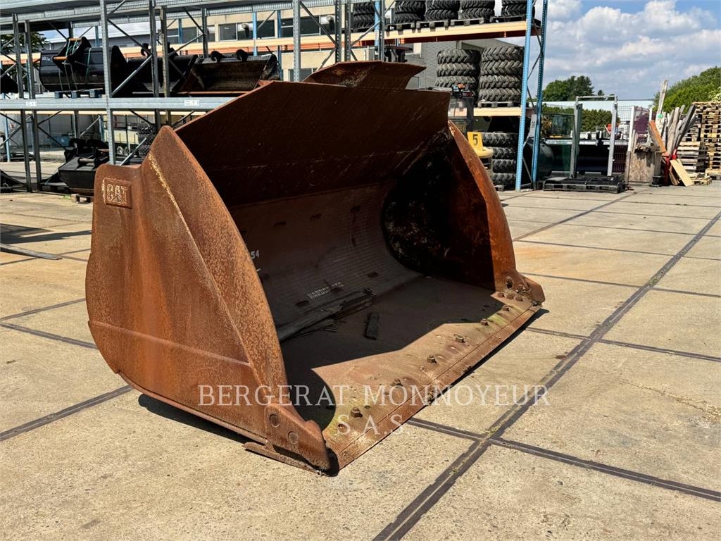 2020 CAT BUCKET GP / 5 CU M / FOR FUSION COUPLER For Sale - 7,030 USD ...