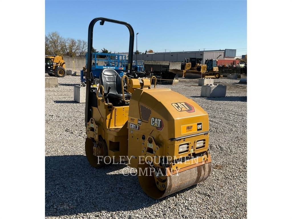 2022 CAT CB1.7-03 For Sale - 35,900 USD | Cat Used