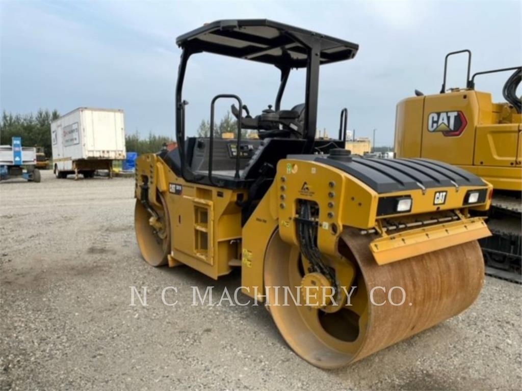 CAT CB10 - アスファルトフィニッシャ - 建設 - CATERPILLAR WORLDWIDE