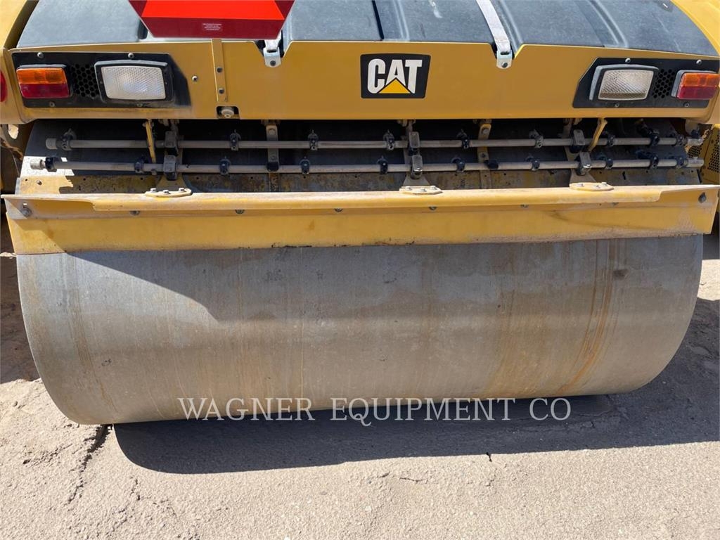 CAT CB16 - Compacteurs - Équipement De Construction - CATERPILLAR WORLDWIDE