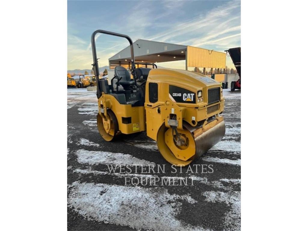 CAT CB34B - 双轮压路机 - 建筑设备 - CATERPILLAR WORLDWIDE