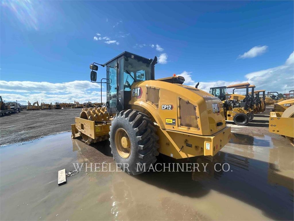 CAT CP12 - 单轮压路机 - 建筑设备 - CATERPILLAR WORLDWIDE