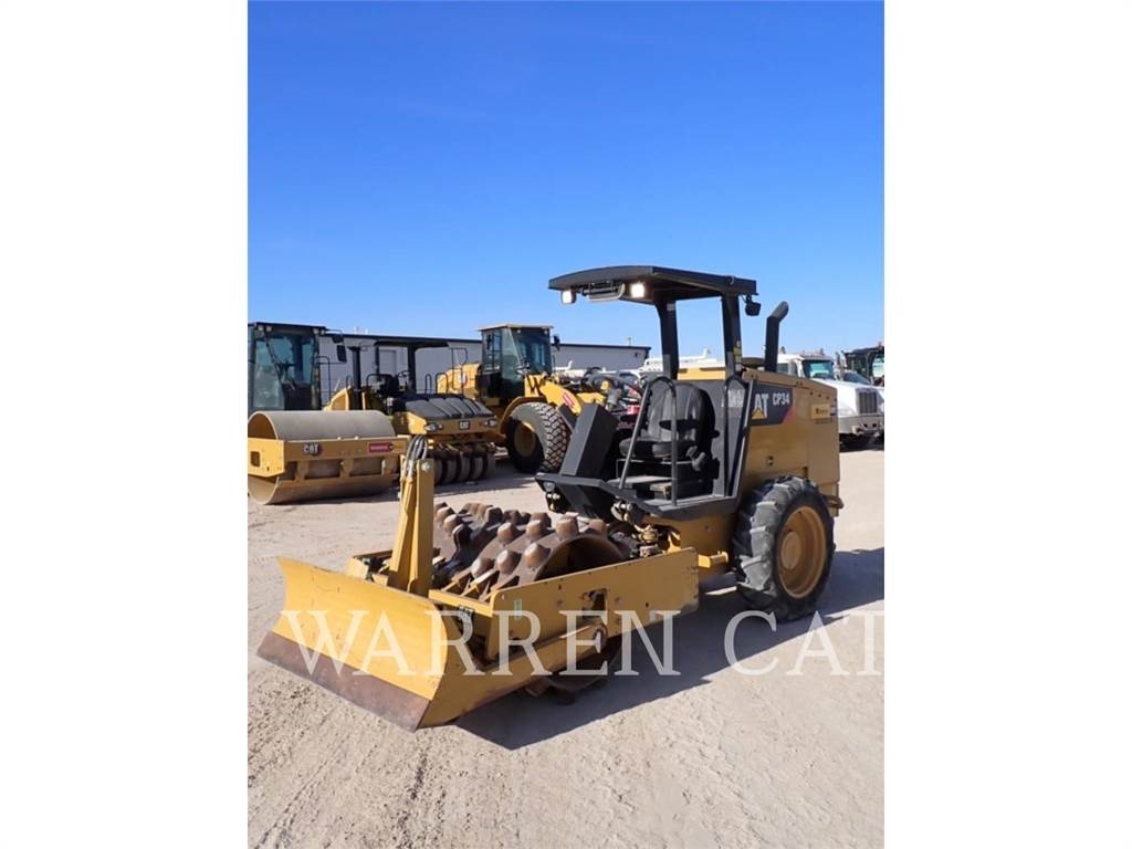 CAT CP34 - Asfaltadoras - Construcción - CATERPILLAR WORLDWIDE