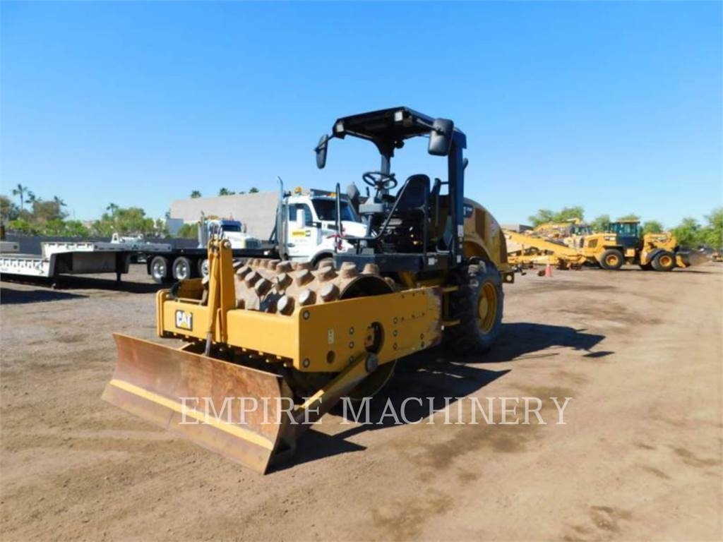 CAT CP44B - Rouleaux monocylindre - Équipement De Construction ...