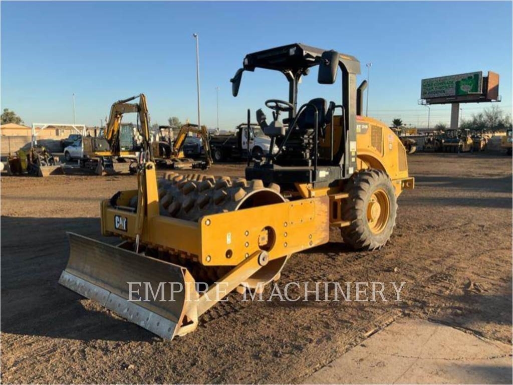 CAT CP44B - Rouleaux monocylindre - Équipement De Construction ...