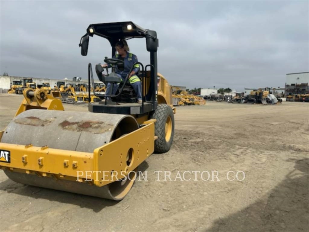 CAT CS44B - Asfaltadoras - Construcción - CATERPILLAR WORLDWIDE