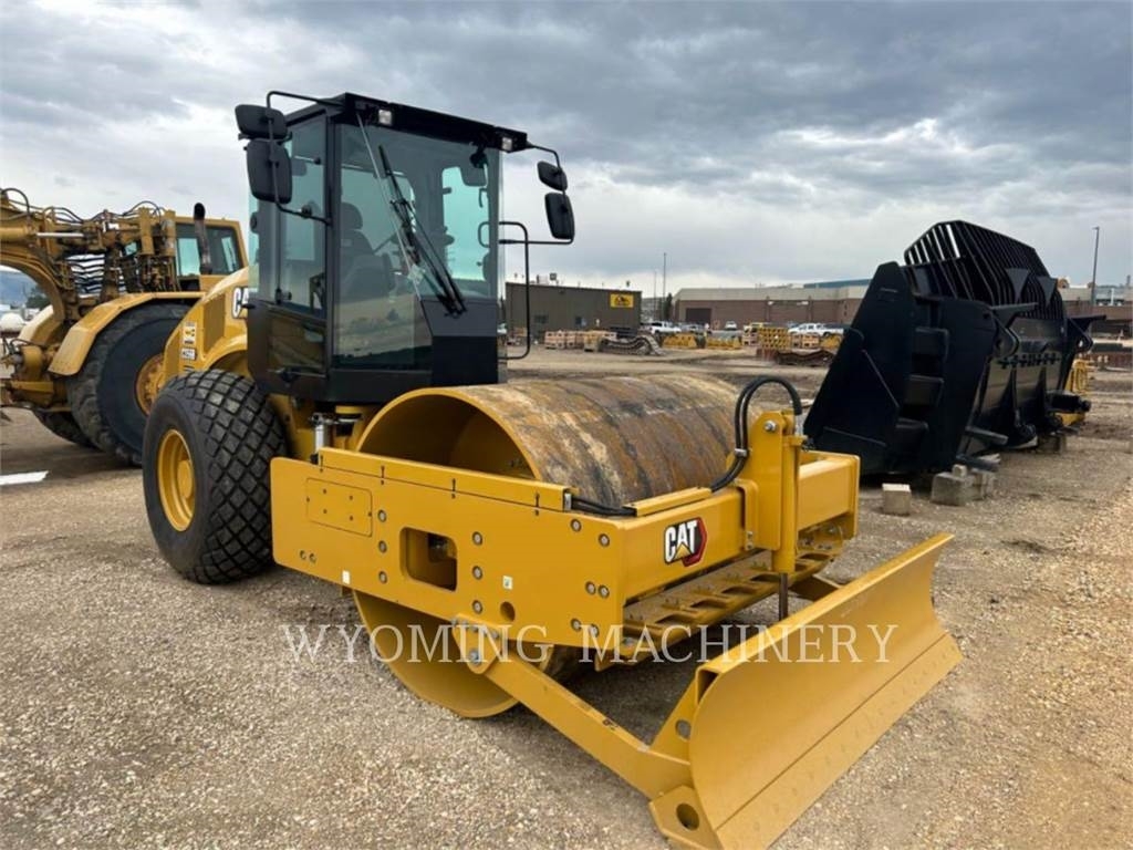 2023 CAT CS56B For Sale - 230,000 USD | Cat Used