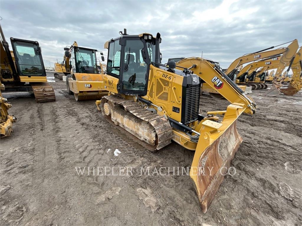CAT D2 XL