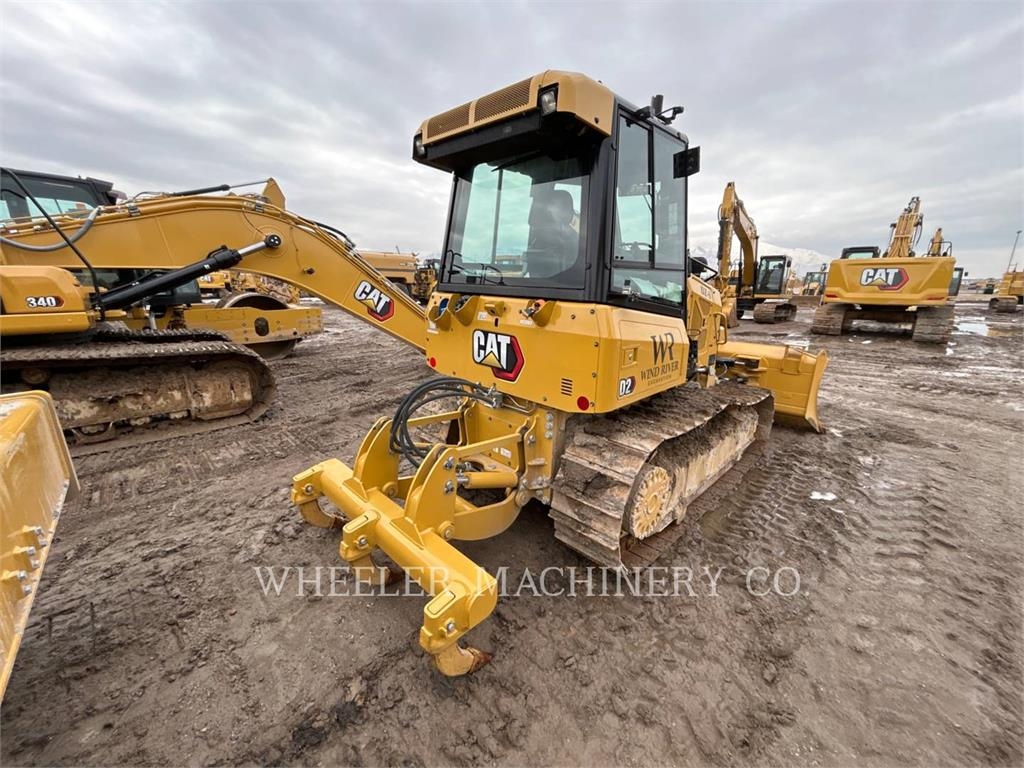 CAT D2 XL