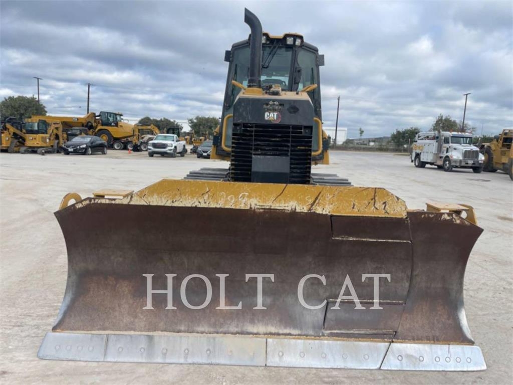 CAT D4 CAB