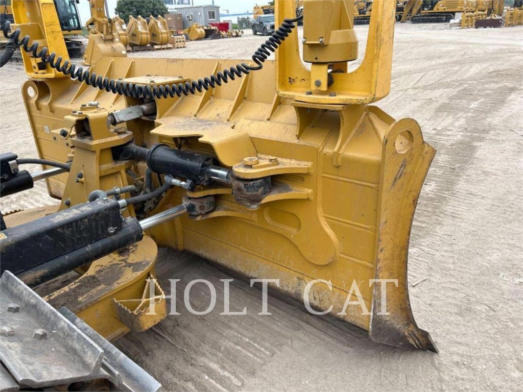 CAT D4 CAB3 - Buldozer sobre oruga - Construcción - CATERPILLAR WORLDWIDE