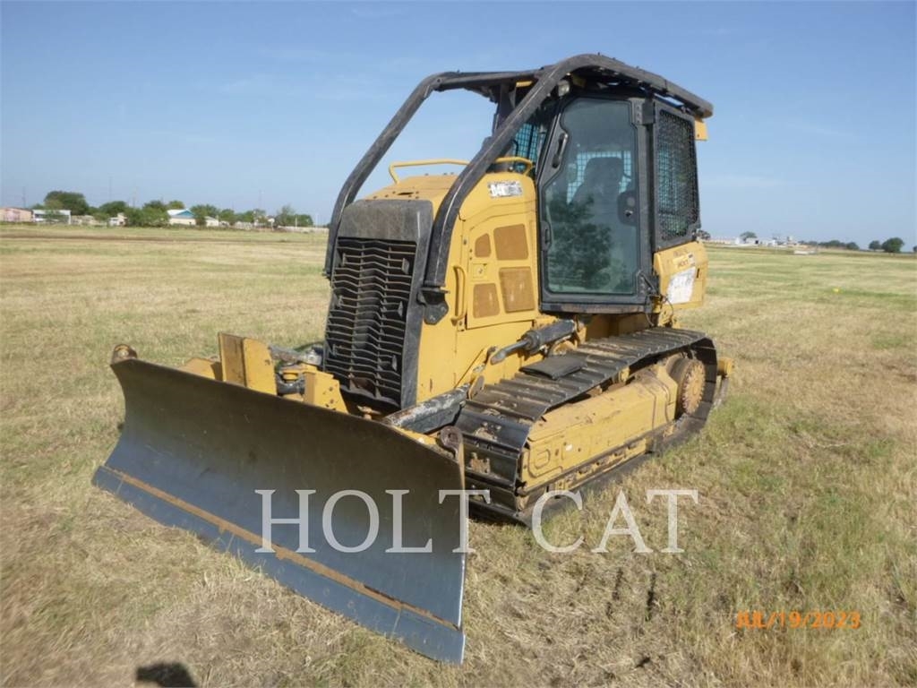 2016 CAT D4K CAB For Sale - 84,000 USD | Cat Used