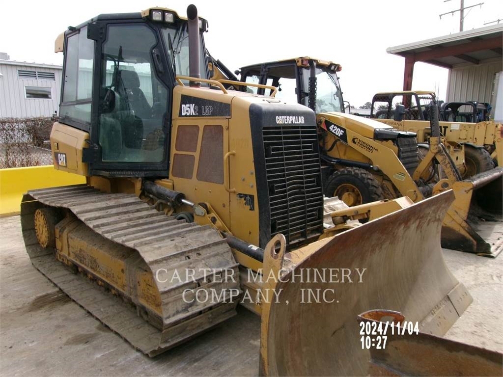 CAT D5K - Buldozer sobre oruga - Construcción - CATERPILLAR WORLDWIDE