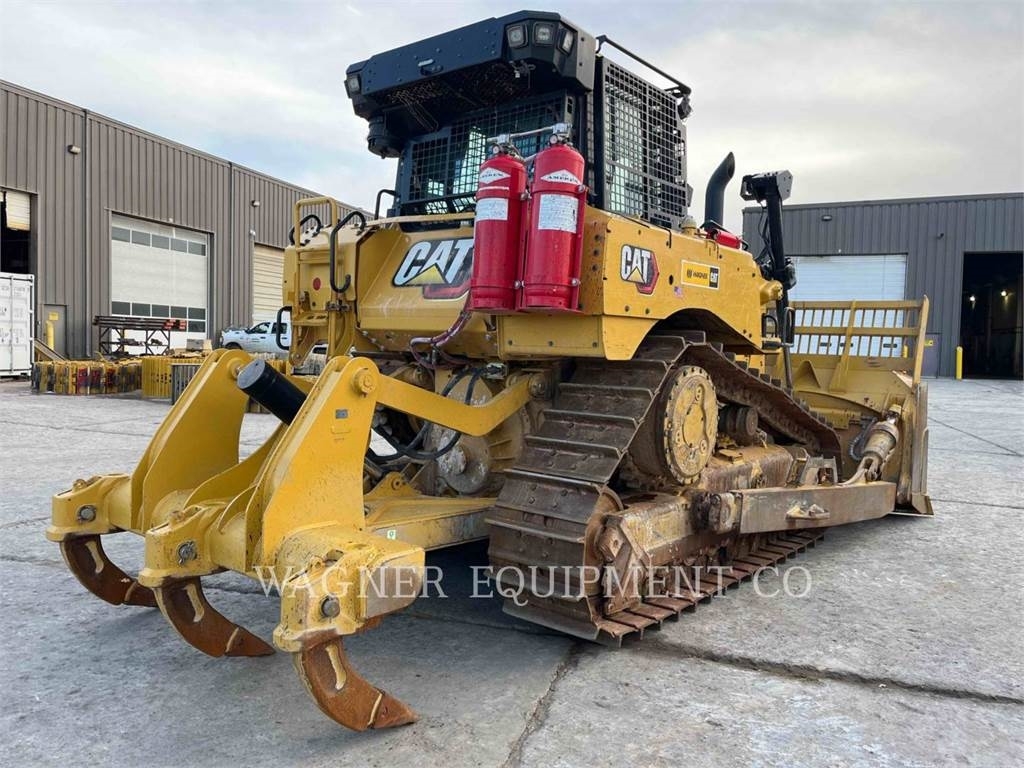 CAT D6
