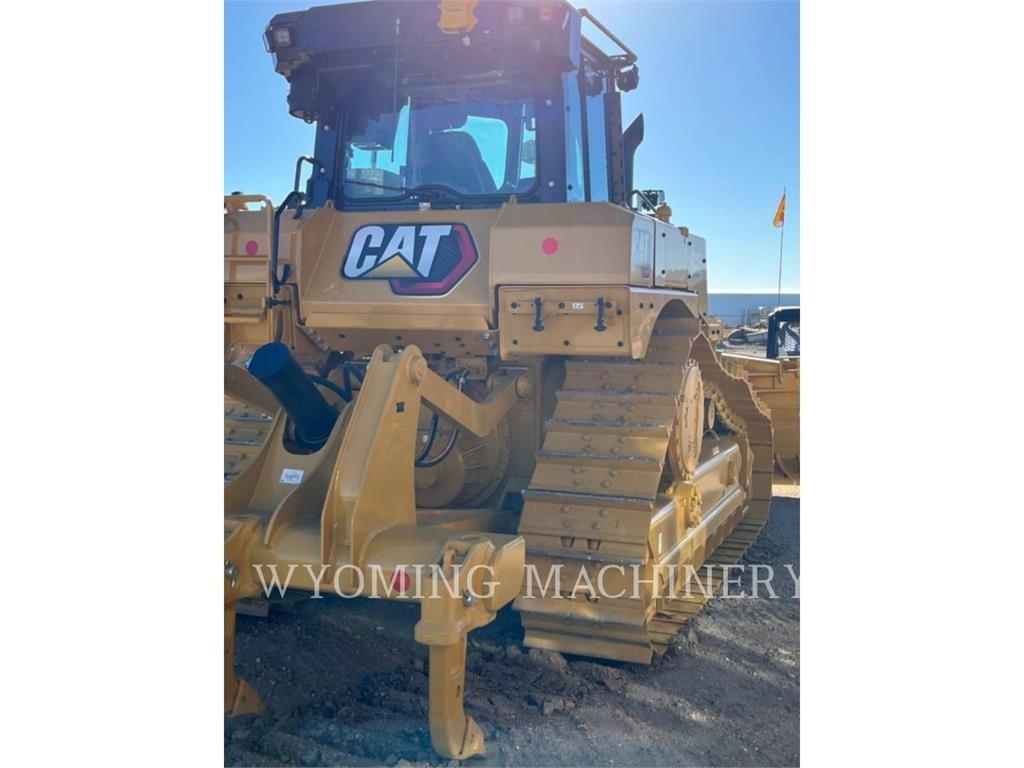 CAT D6