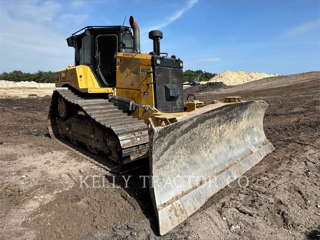 CAT D6 - Dozers - Tratores rastos - Equipamentos Construção ...