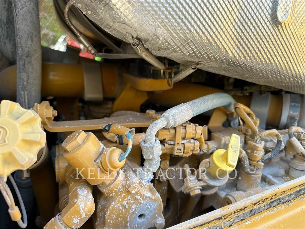 CAT D6 - Dozers - Tratores rastos - Equipamentos Construção ...