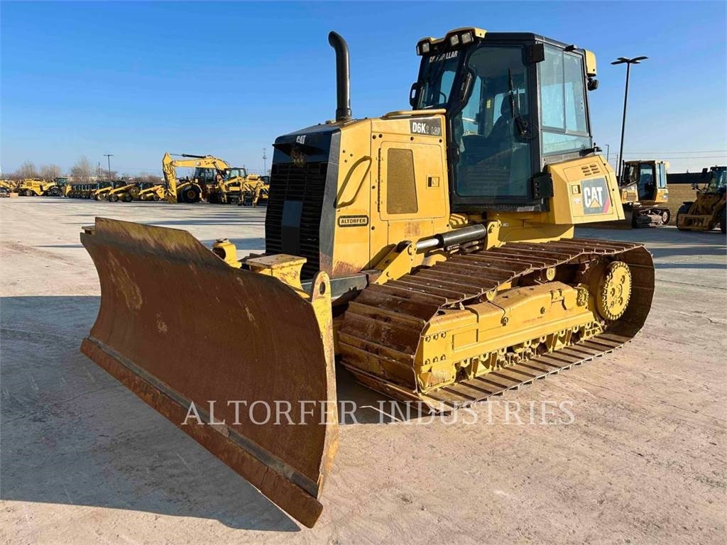 CAT D6K2 LGP - Buldozer sobre oruga - Construcción - CATERPILLAR WORLDWIDE